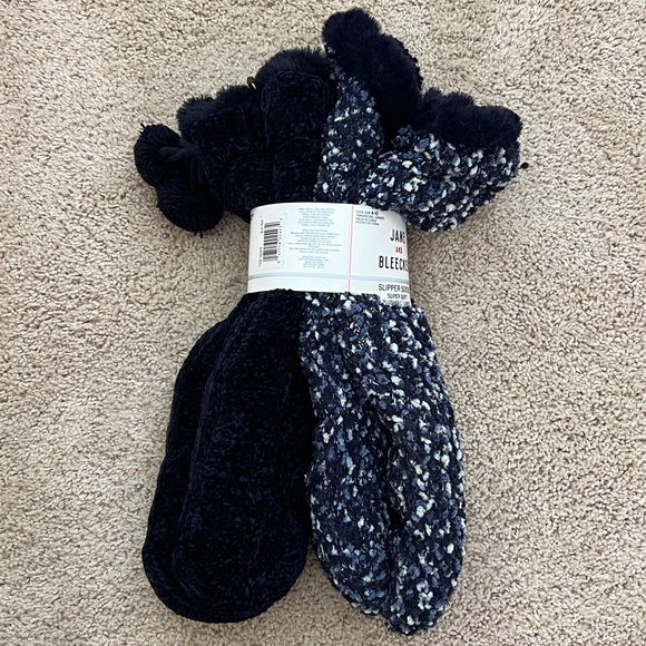 Jane and Bleecker | Accessories | Jane And Bleecker Cozy Navy And Blue ...